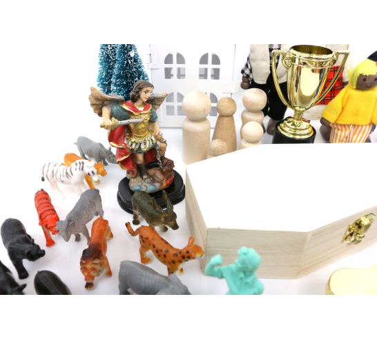 Sand Tray Miniature Premium Starter Kit - Full Package – Sand Tray Therapy